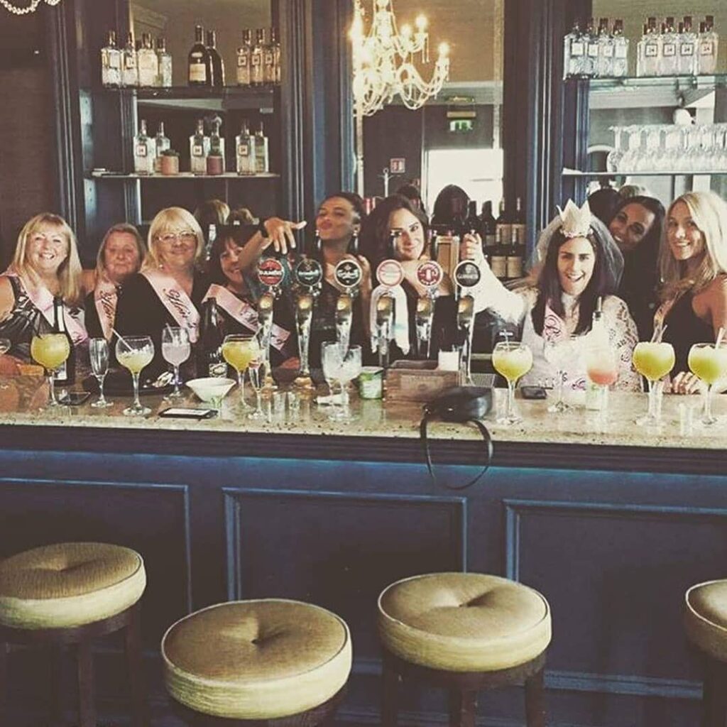 Cocktail Masterclass • TheHen.ie