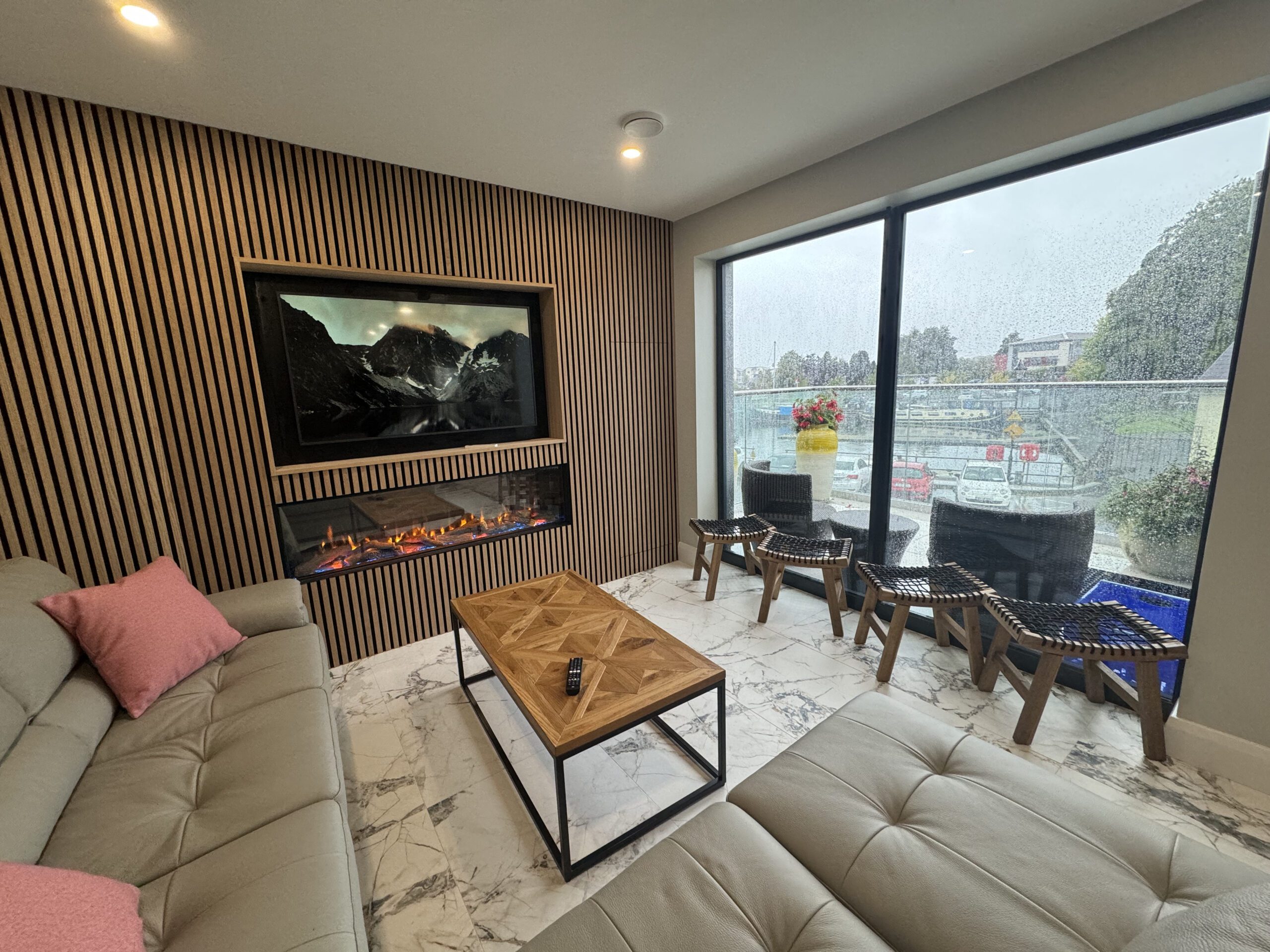 Carrick On Shannon Rowing Club House • TheHen.ie